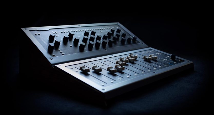 CONSOLE 1 FADER – Sound And Music